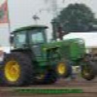 John Deere 4040