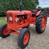 Nuffield 10/60 - Stuurspeling, los nemen stuurkolom